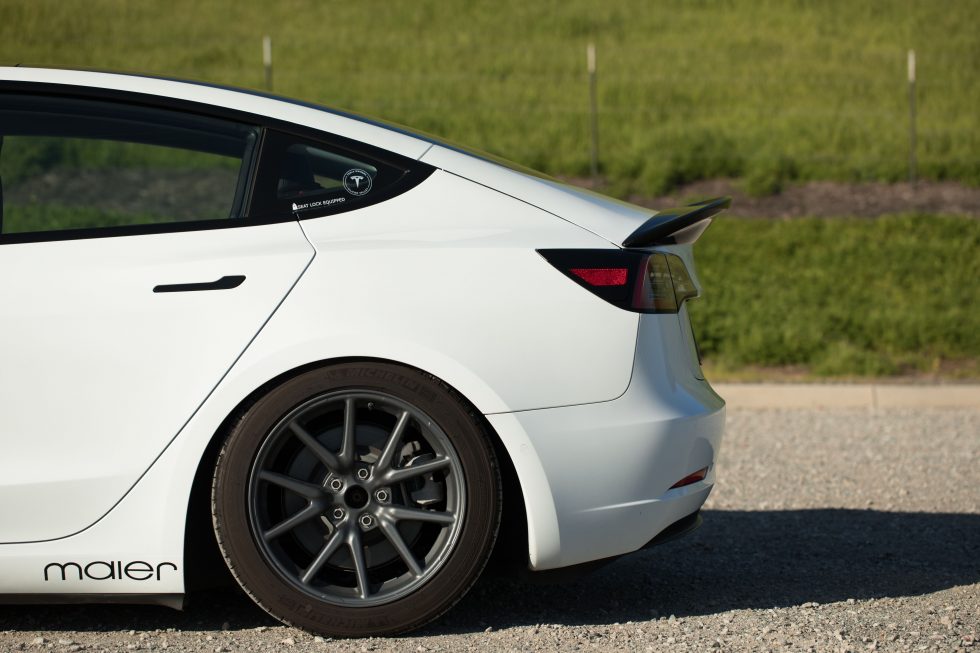 Carbon Fiber Rear Spoiler For Tesla Model 3 - Maier Electric Vehicles