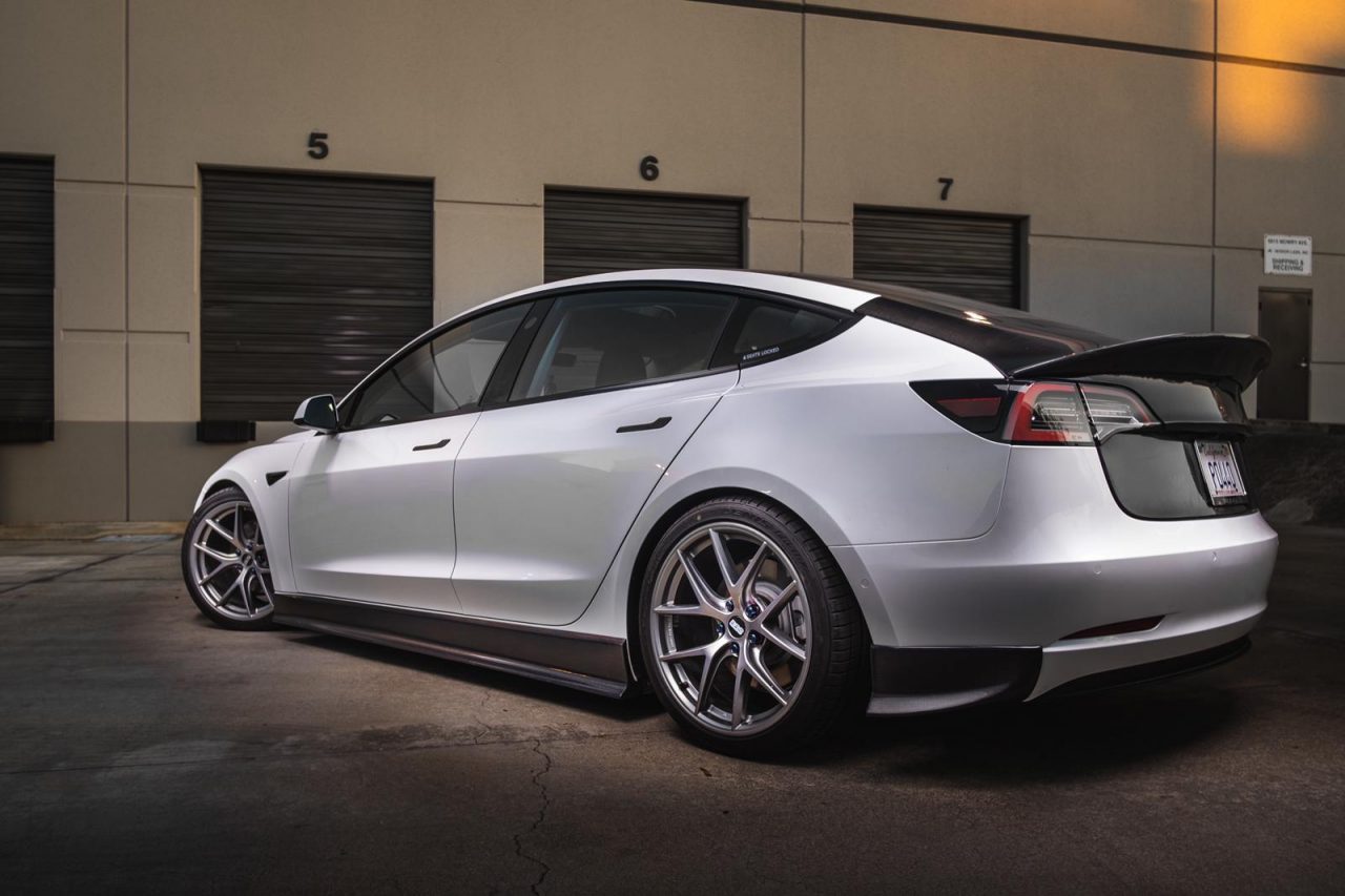 Carbon Fiber Side Skirts Extensions For Tesla Model 3 - Maier Electric ...